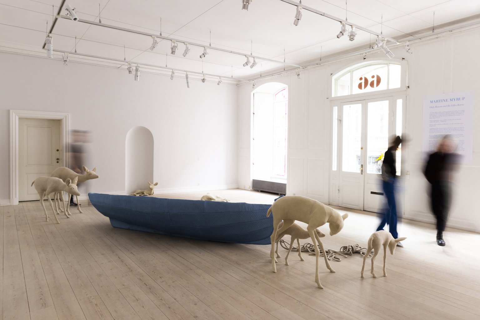 Martine Myrup: Only Heaven and the Lilies Know - Officinet